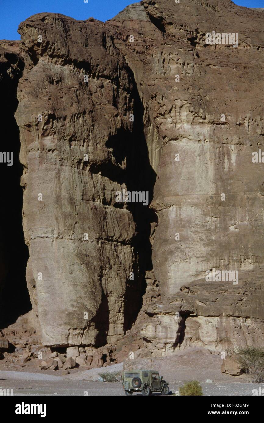 King Solomon's pillars, sandstone ridges formed by erosion to 50 metres ...