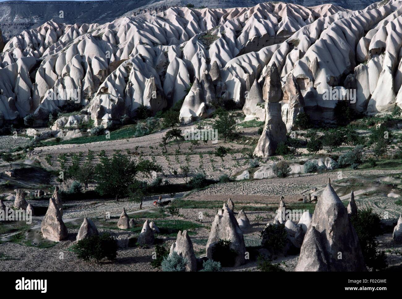 Fairy chimneys (volcanic rock pyramids), Goreme Valley (UNESCO World ...