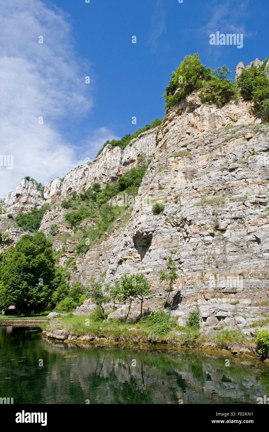 Iskar gorge hi-res stock photography and images - Alamy