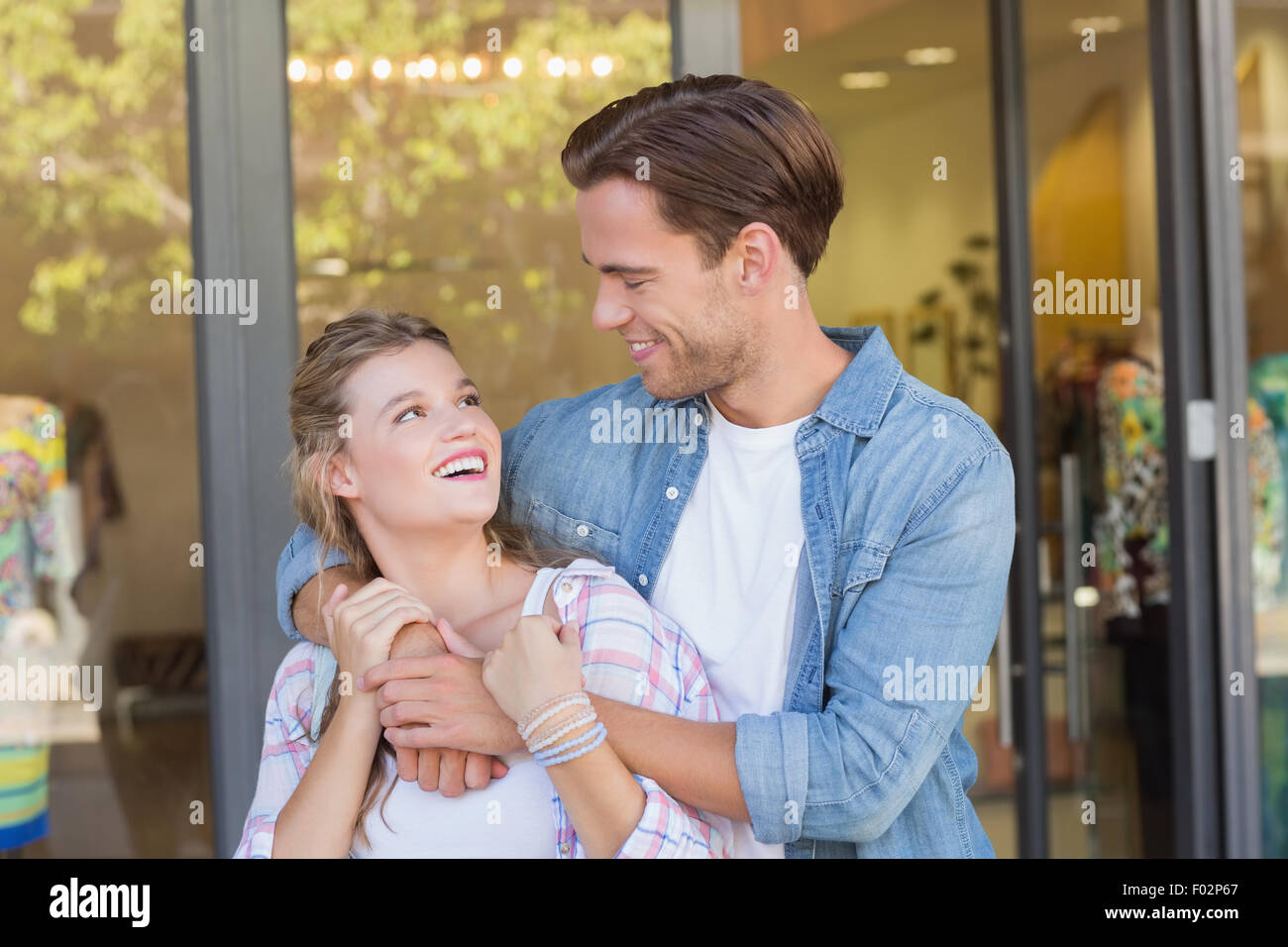 A smiling happy couple Stock Photo - Alamy