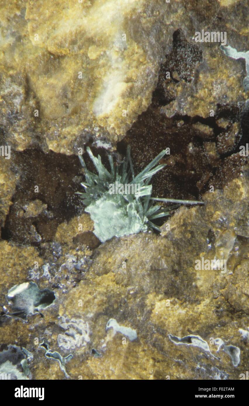 Olivenite hi-res stock photography and images - Alamy