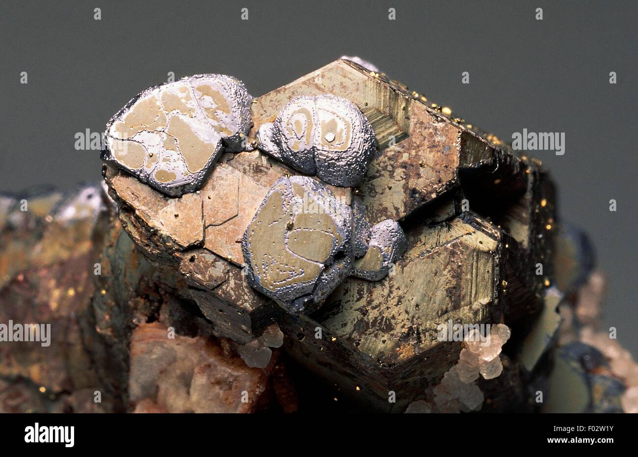 Pyrrhotite hi-res stock photography and images - Alamy