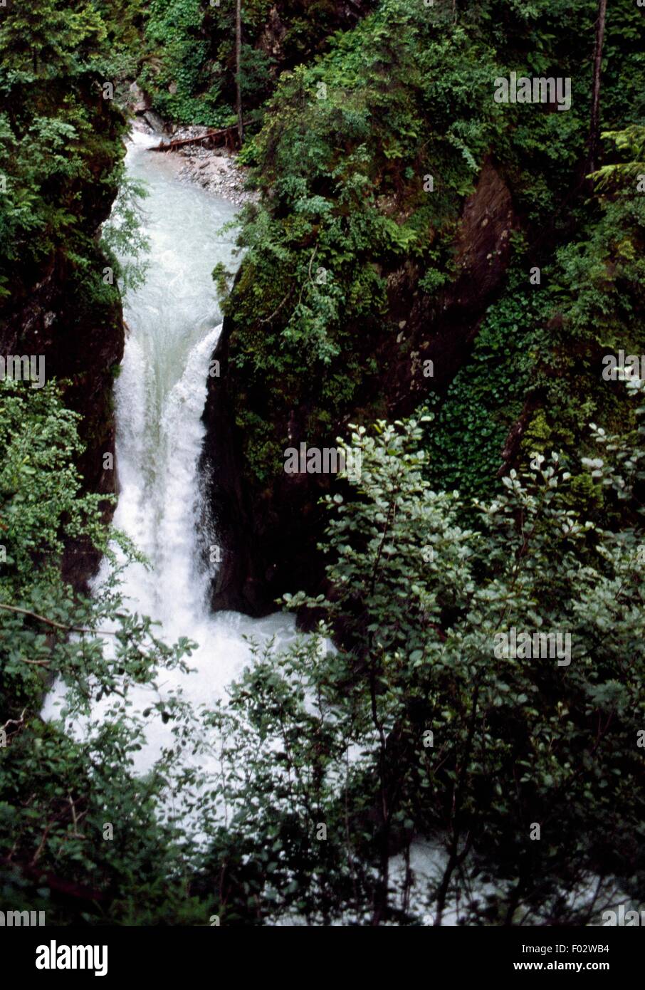 Krimmel waterfall, High Tauern National Park (Nationalpark Hohe Tauern ...