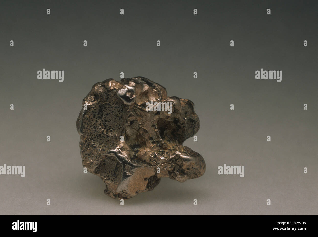 Natural platinum hi-res stock photography and images - Alamy