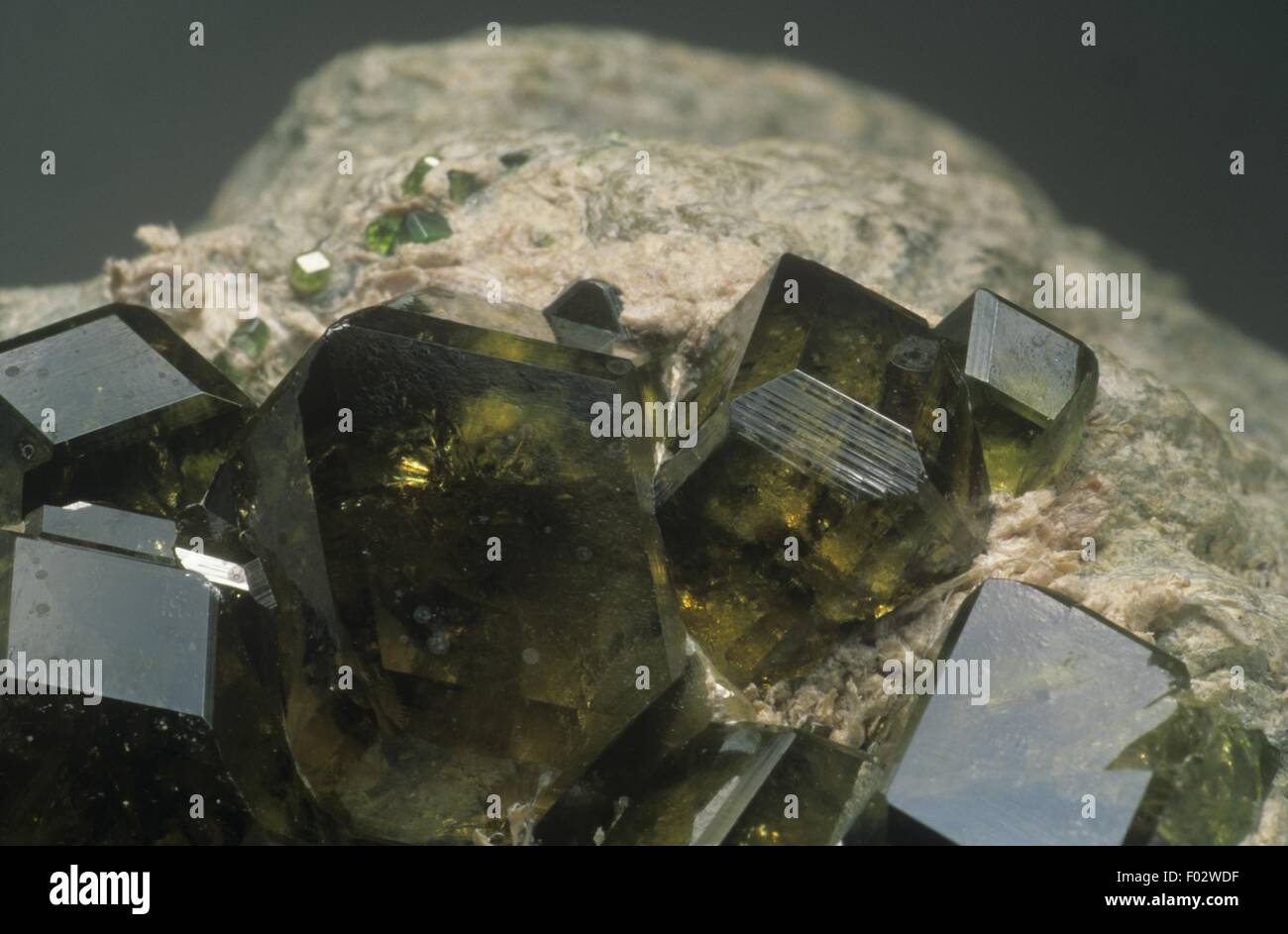 Andradite hi-res stock photography and images - Alamy