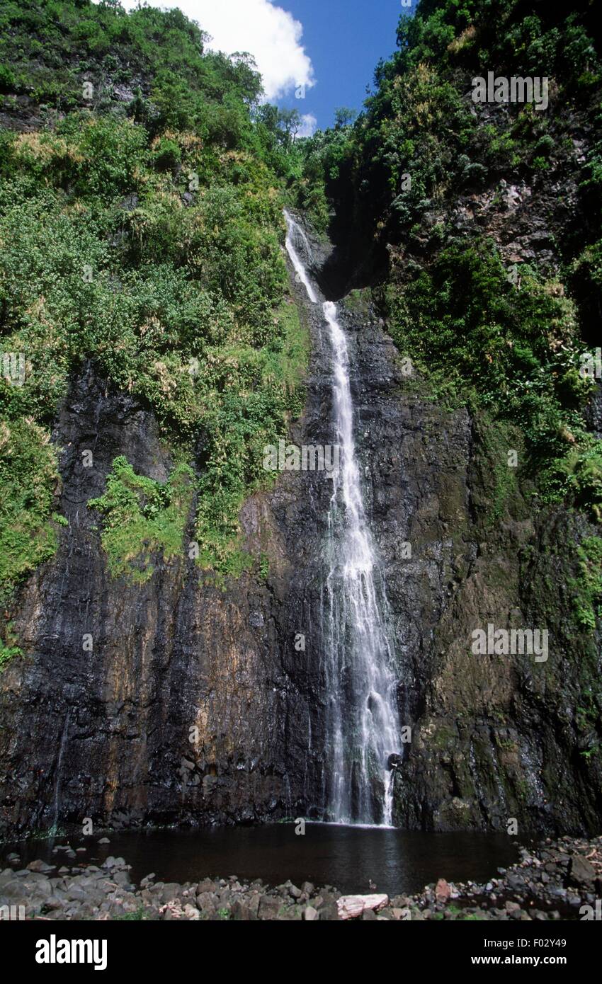 Faarumai waterfalls hi-res stock photography and images - Alamy