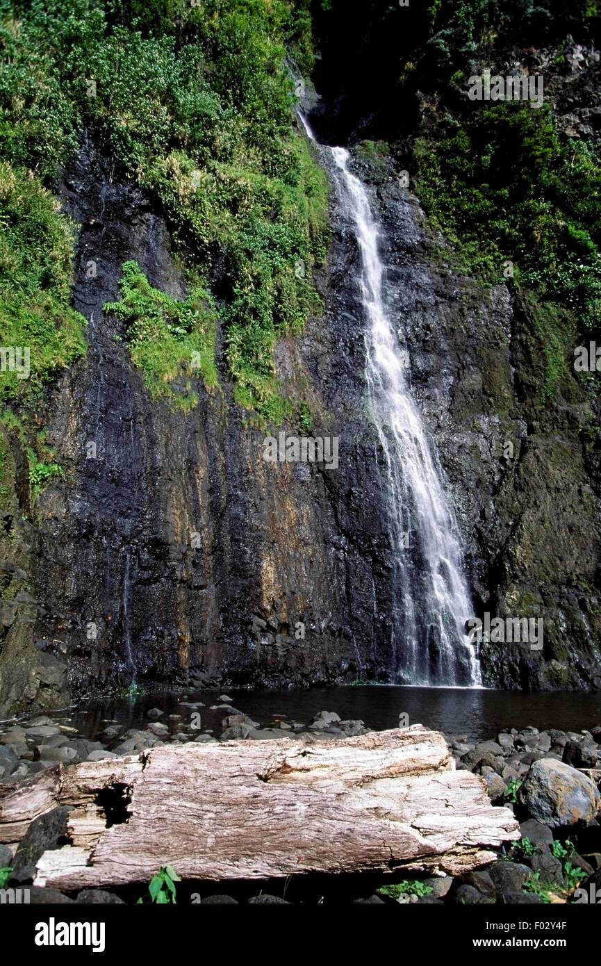 Faarumai Waterfalls, Tahiti, Society Islands, French Polynesia ...