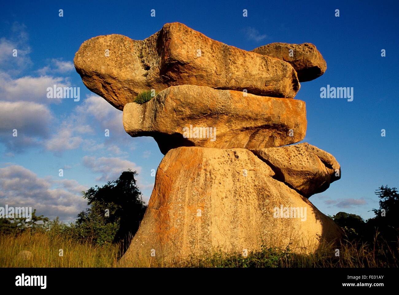 Balancing rocks zimbabwe hi-res stock photography and images - Alamy