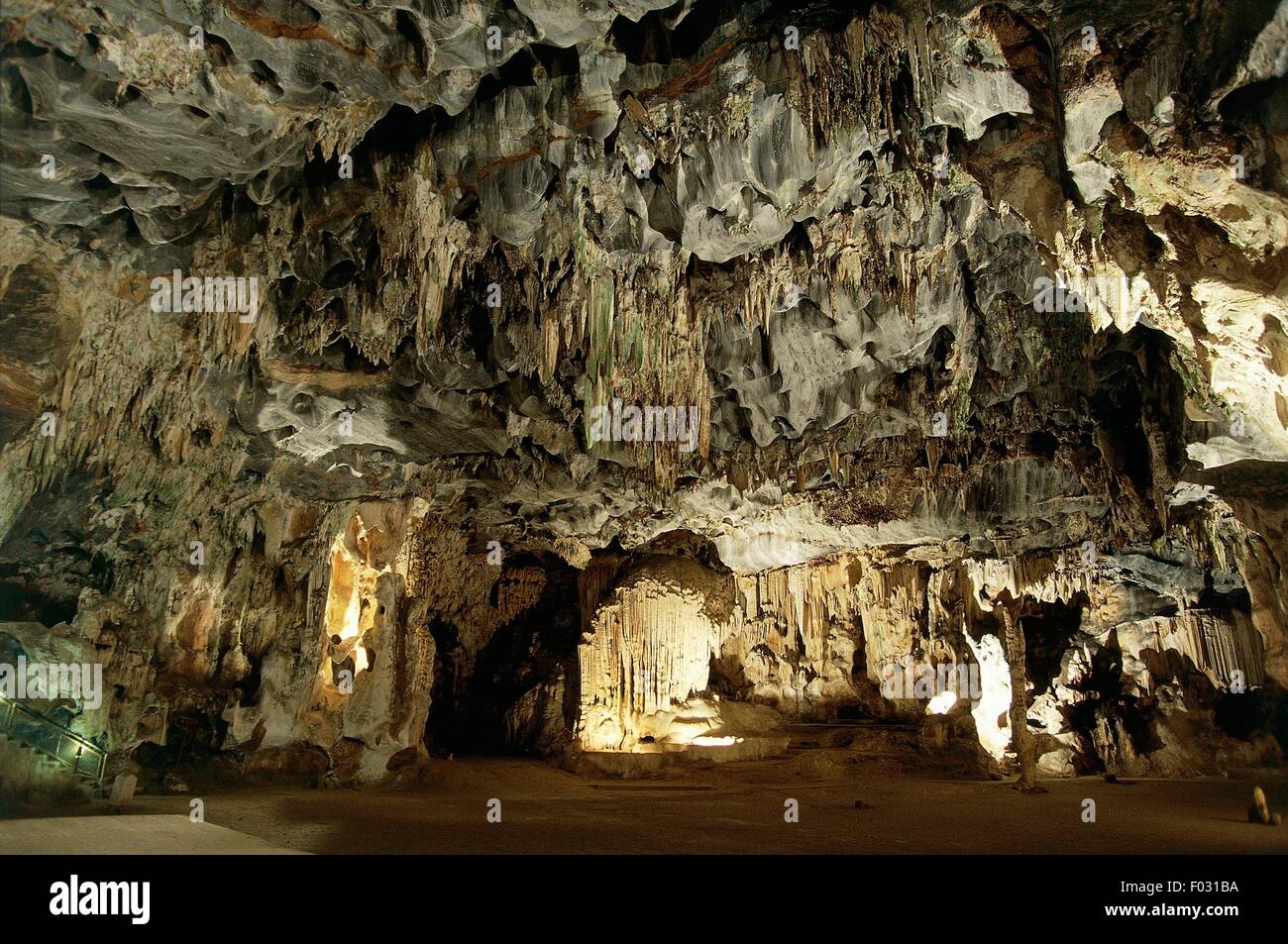 South africa cango cave people hi-res stock photography and images - Alamy
