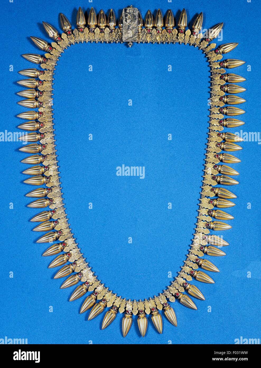 Champakali, women's necklace in gold and precious stones, Tamil Nadu ...