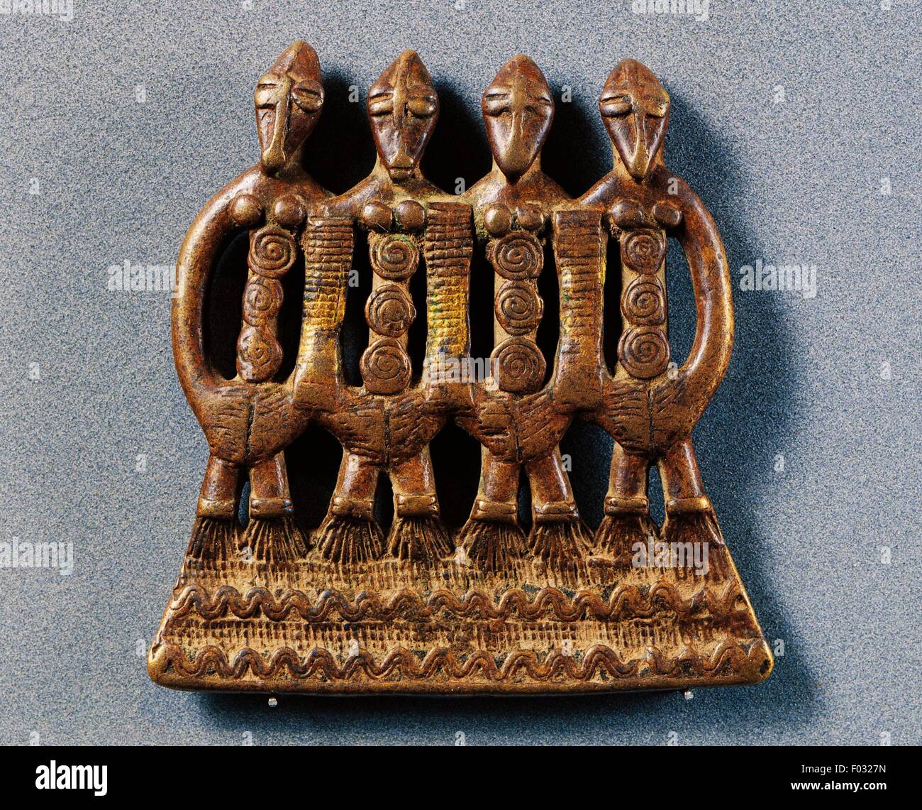 Four human figures hi-res stock photography and images - Alamy