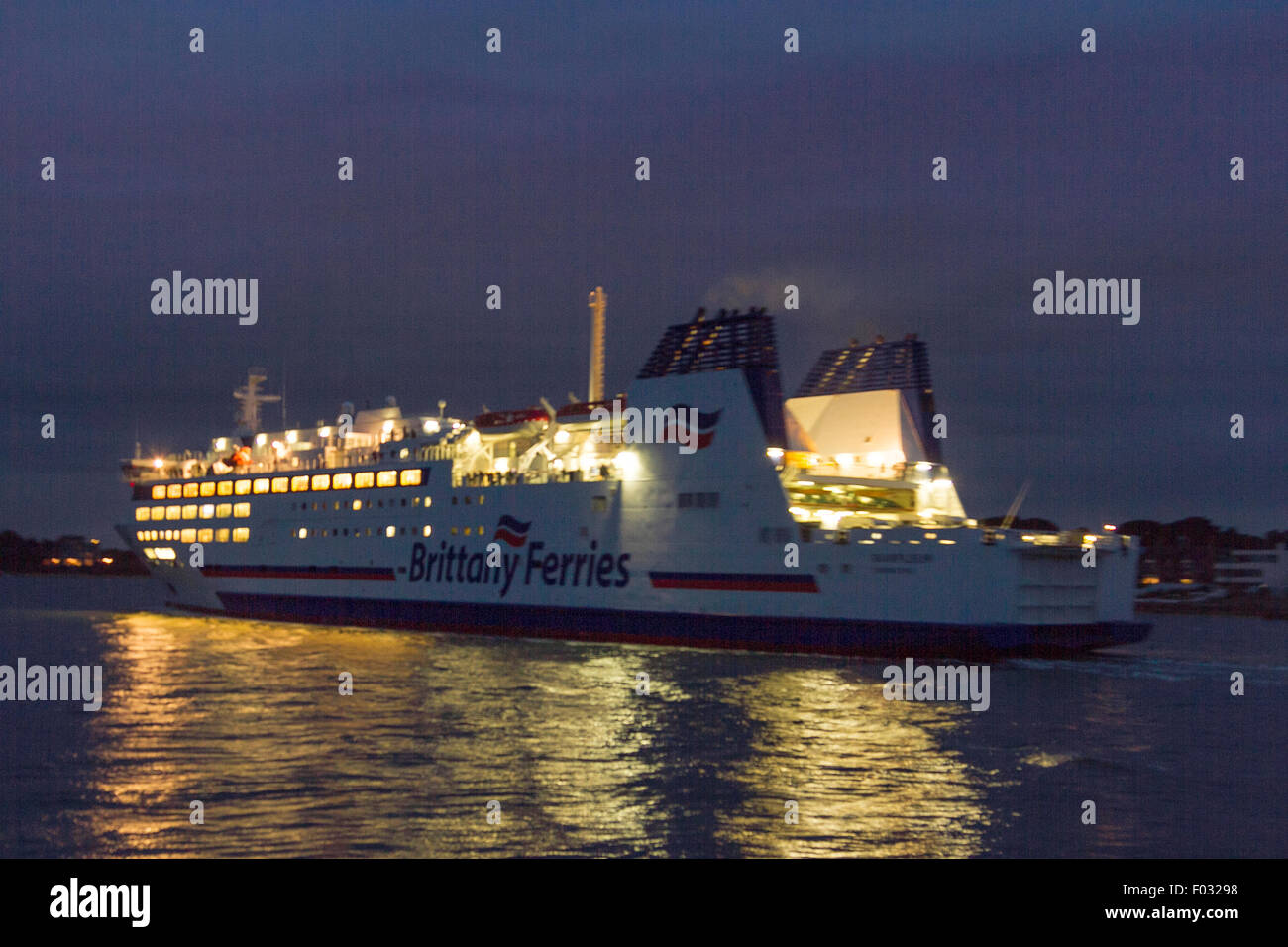 Shell Bay Studland Poole Dorset Stock Photo - Alamy