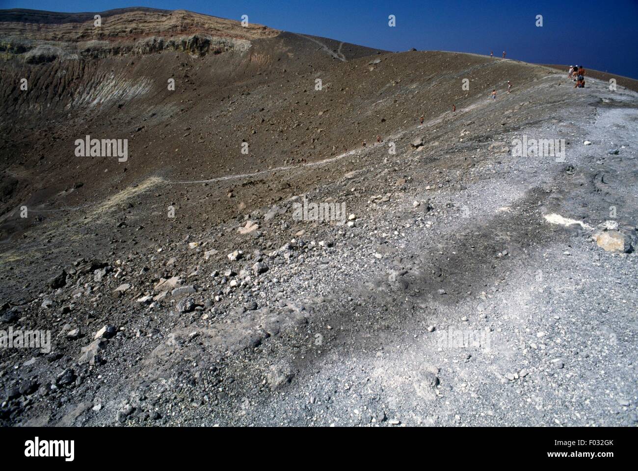 Vulcano rim hi-res stock photography and images - Alamy