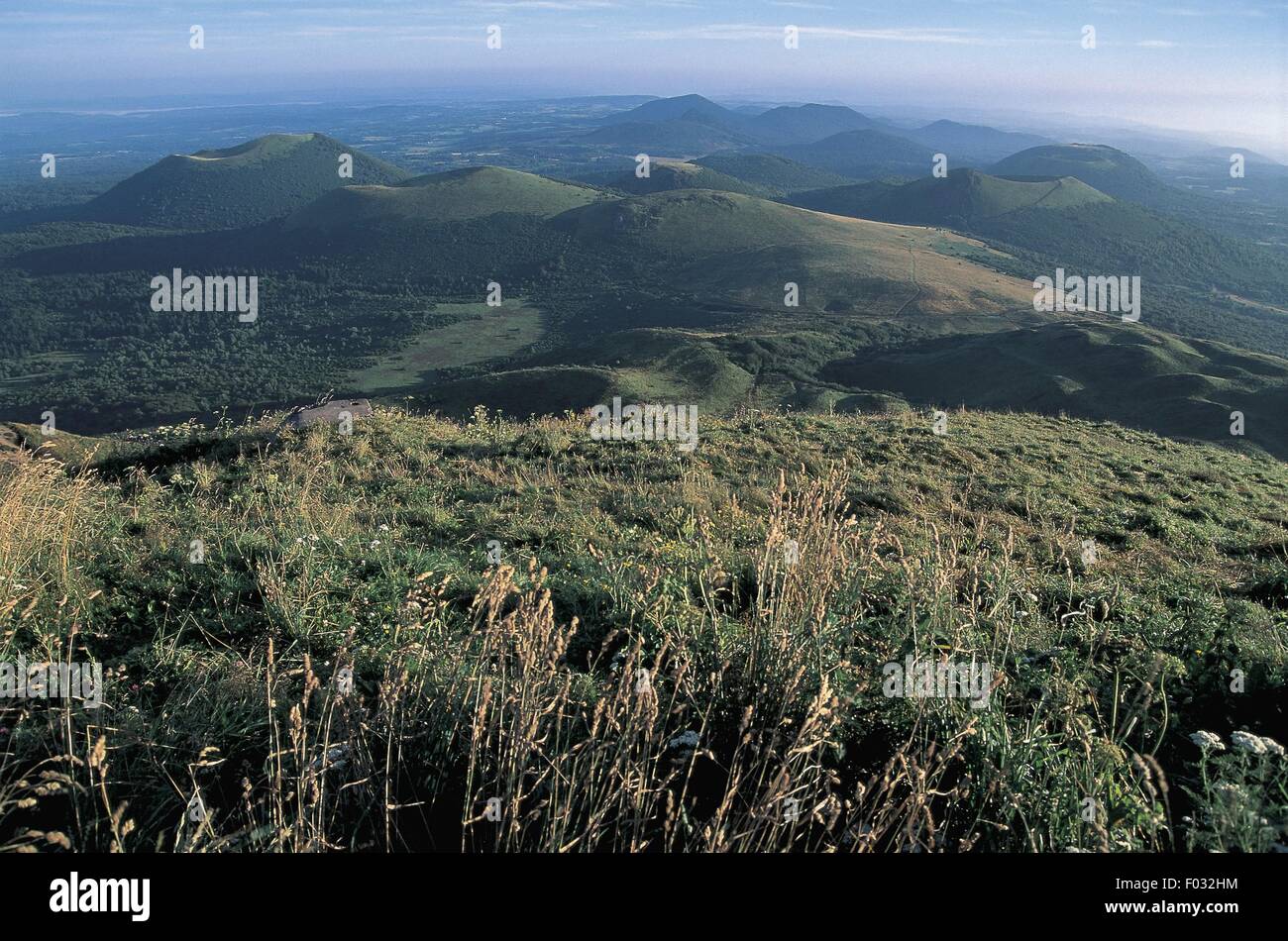France - Auvergne - Puys Volcano Chain Stock Photo - Alamy