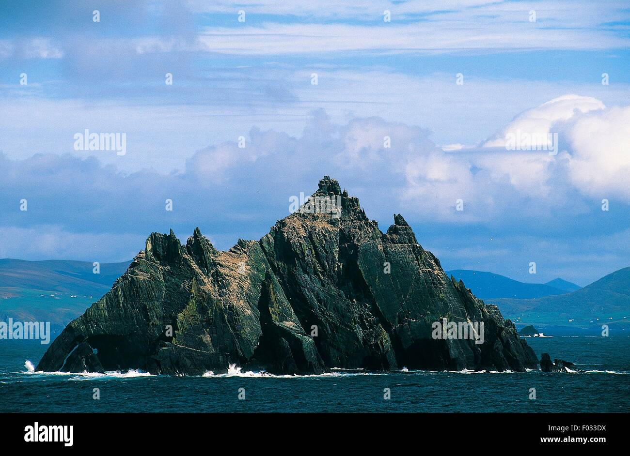 The small island of Skellig Michael, Skellig Islands, County Kerry ...