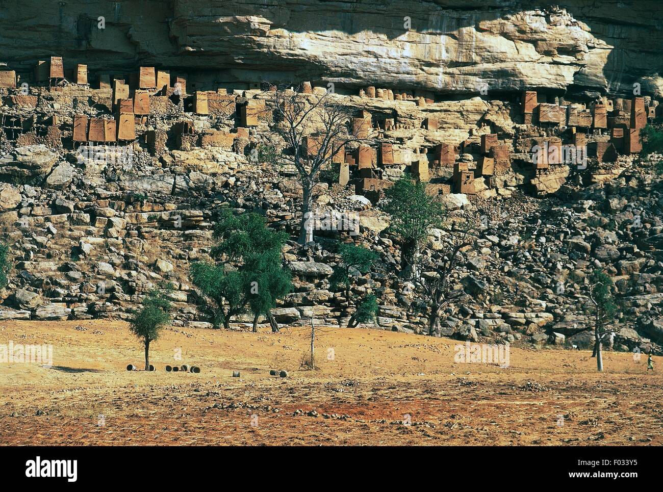 Teli, Dogon village, Bandiagara Escarpment (UNESCO World Heritage List ...
