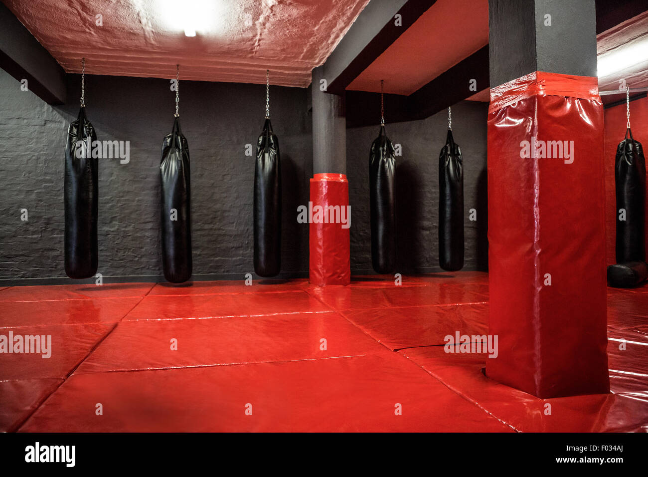 Punching bag boxing bags hi-res stock photography and images - Alamy