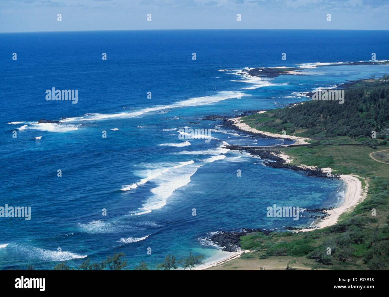 Blue bay mauritius coral reef hi-res stock photography and images - Alamy