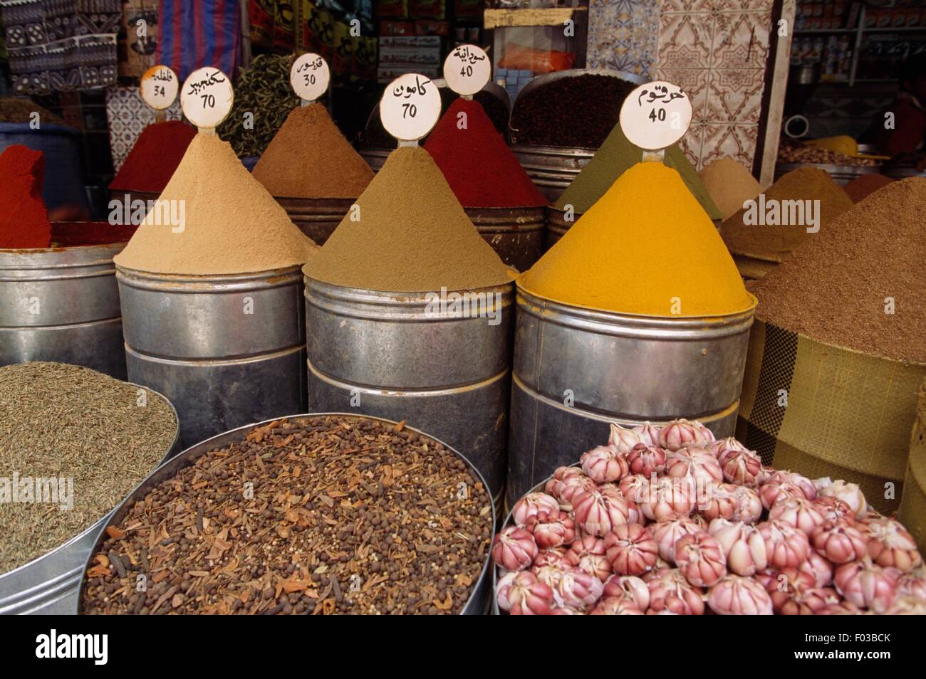 Spices in a shop at a souk, Marrakech, region of Marrakech-Tensift-El ...
