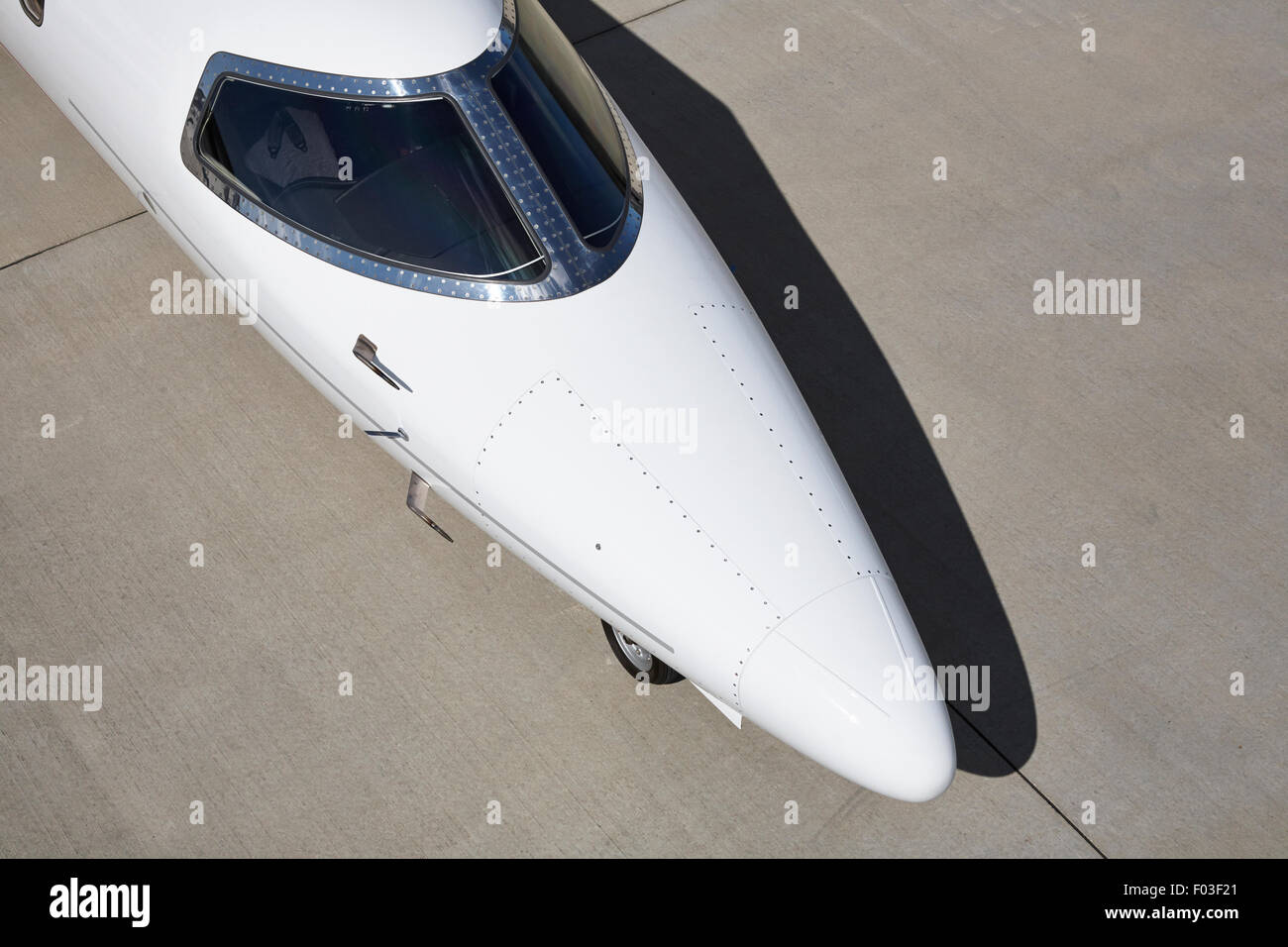 Jet aircraft nose cone hi-res stock photography and images - Alamy
