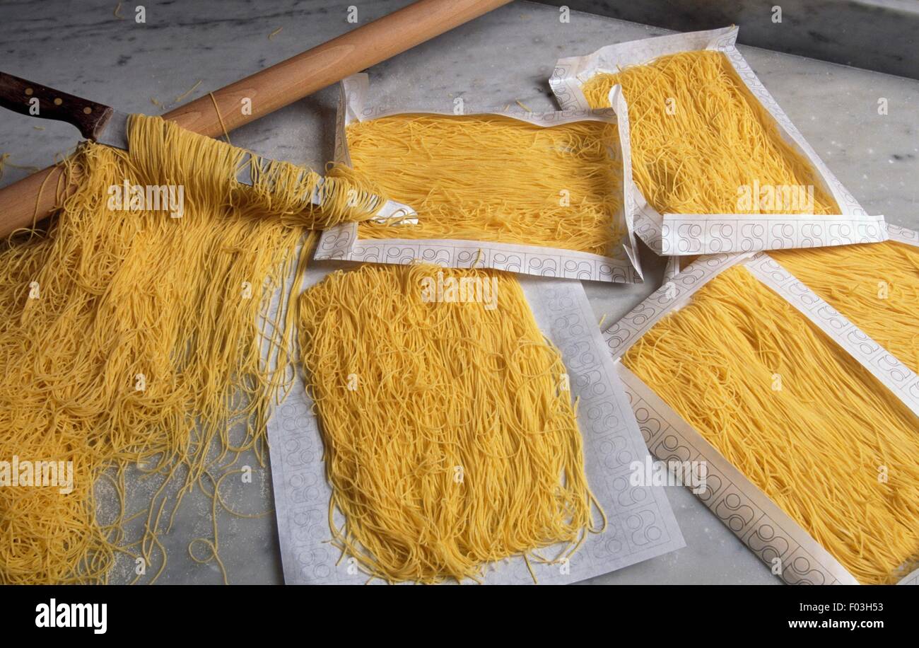 Spinosini hi-res stock photography and images - Alamy