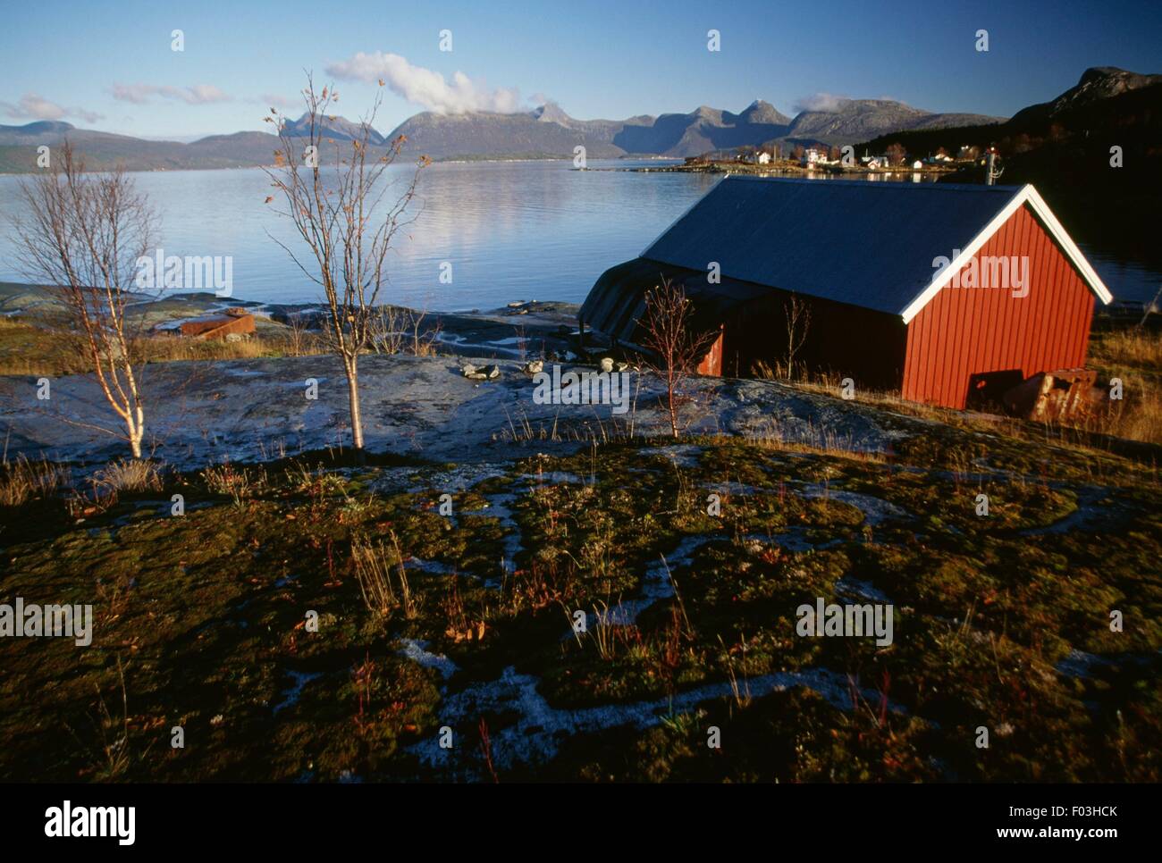 Hundholmen village, Tysfjord, Nordland County, Norway Stock Photo - Alamy