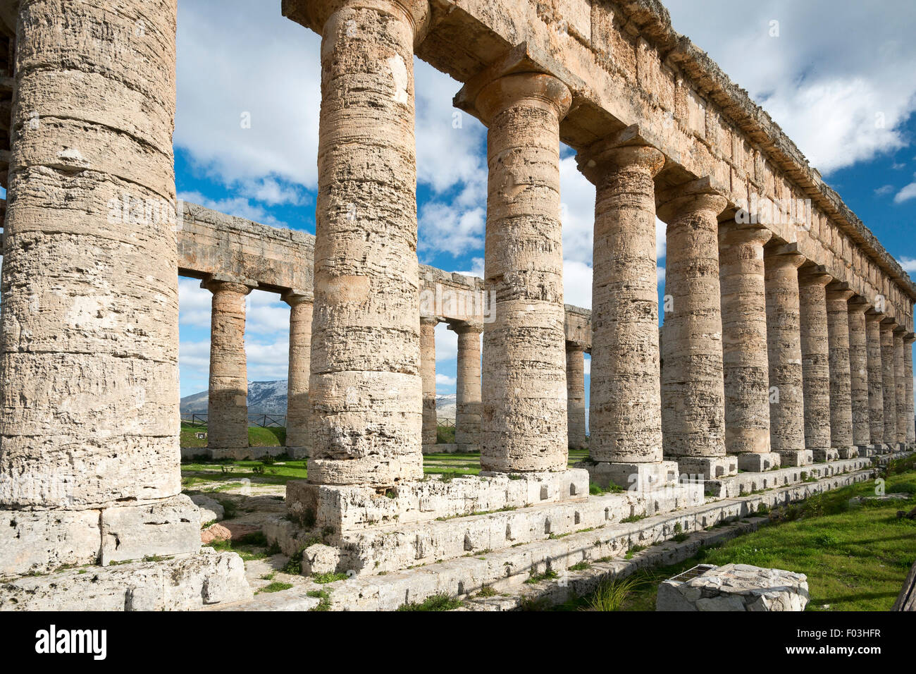 Doric styles hi-res stock photography and images - Alamy
