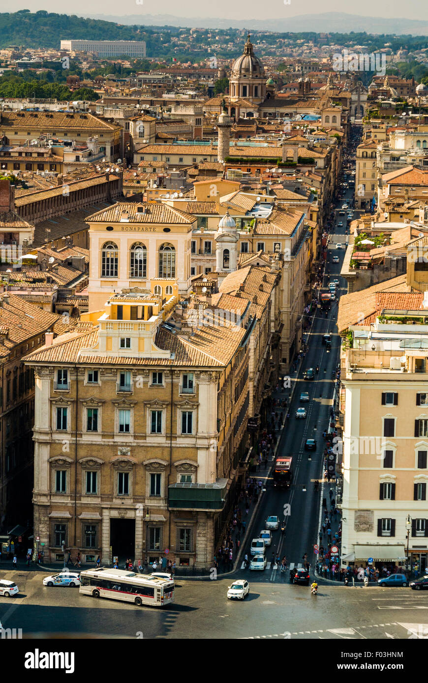 Rome skyline hi-res stock photography and images - Alamy