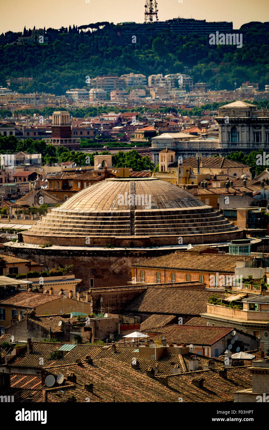 Exterior dome of The Pantheon. Ancient Roman Temple. Now a Christian ...