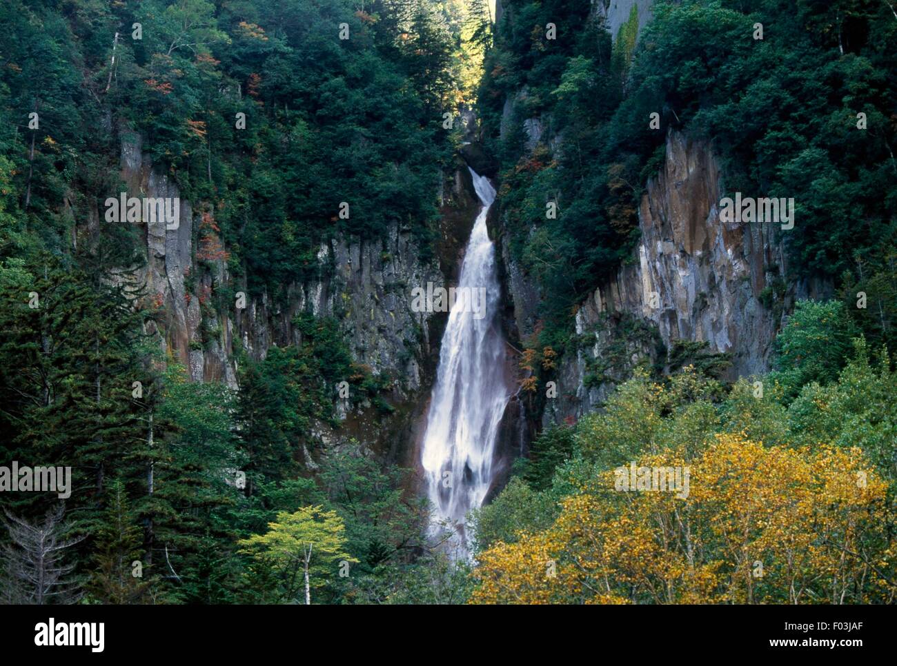 Ryusei-no-taki Falls (Shooting star falls), near Sounkyo Onsen ...