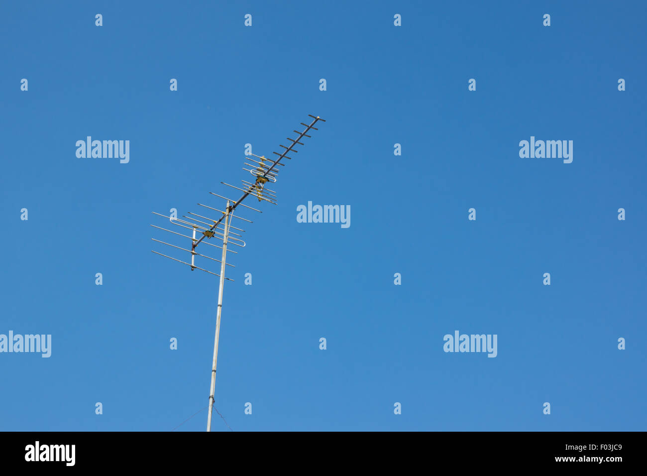 Digital antenna hi-res stock photography and images - Alamy