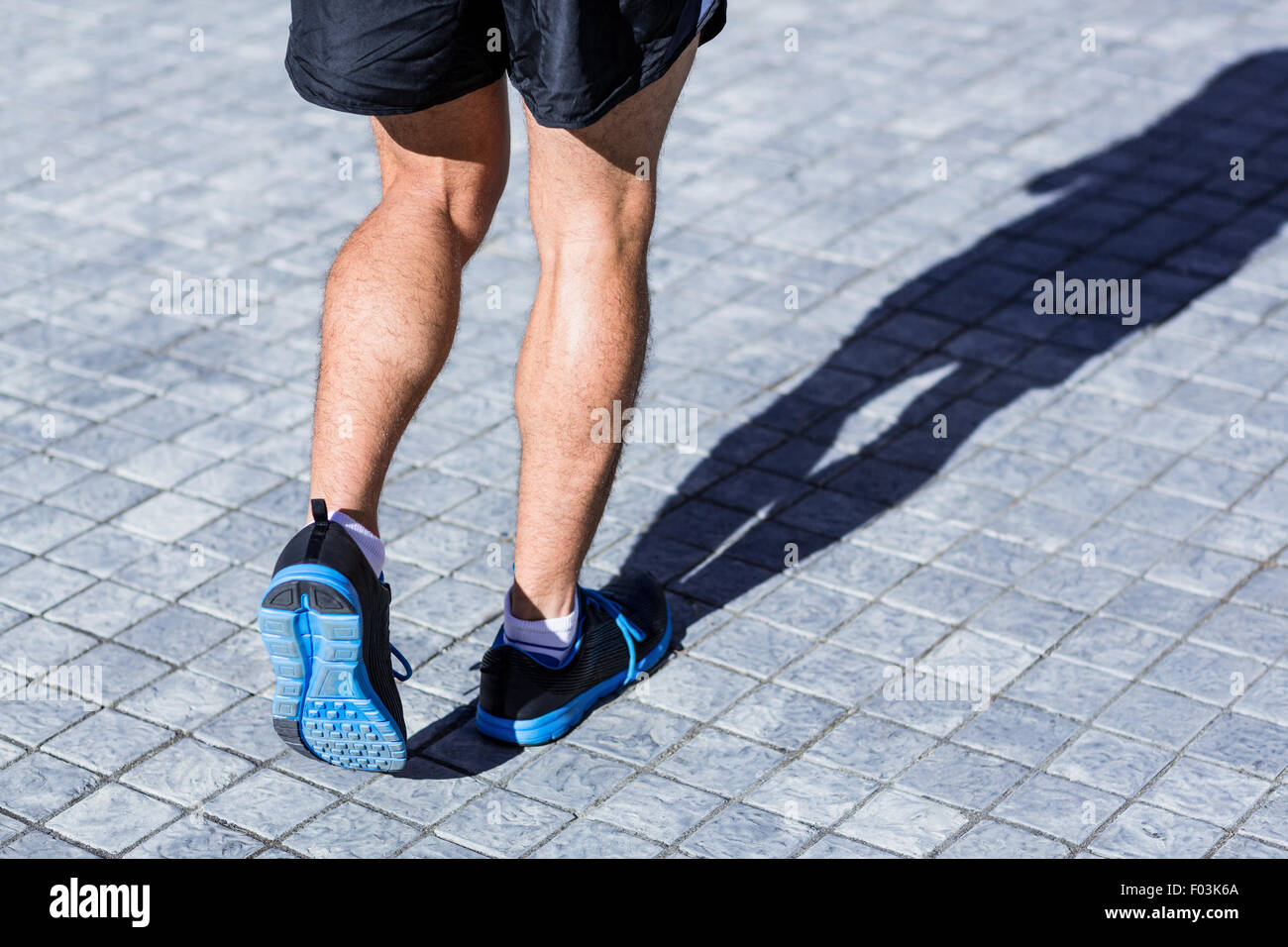 Athlete legs hi-res stock photography and images - Alamy