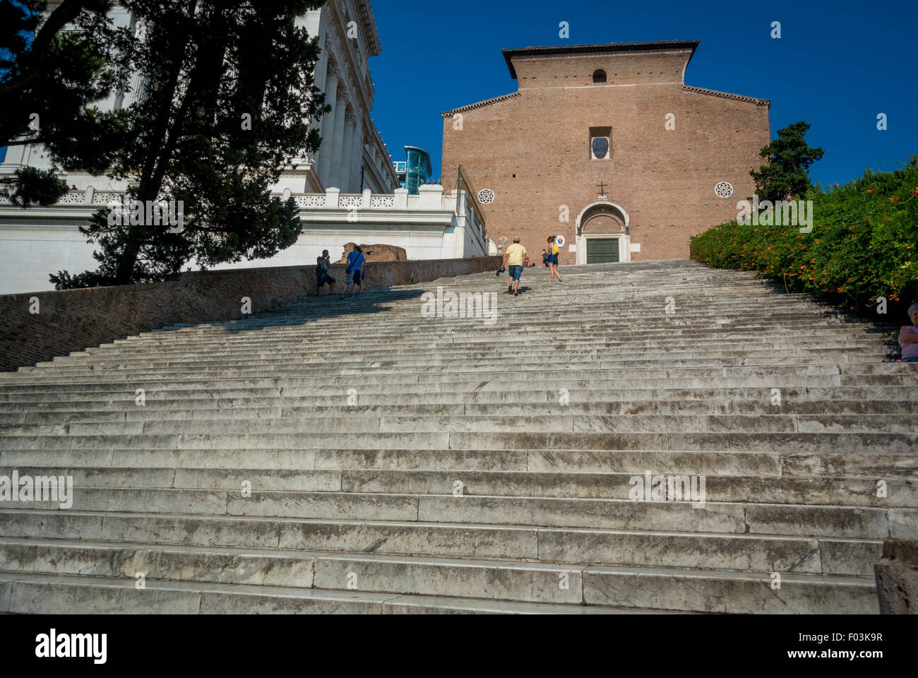 Altar steps hi-res stock photography and images - Alamy