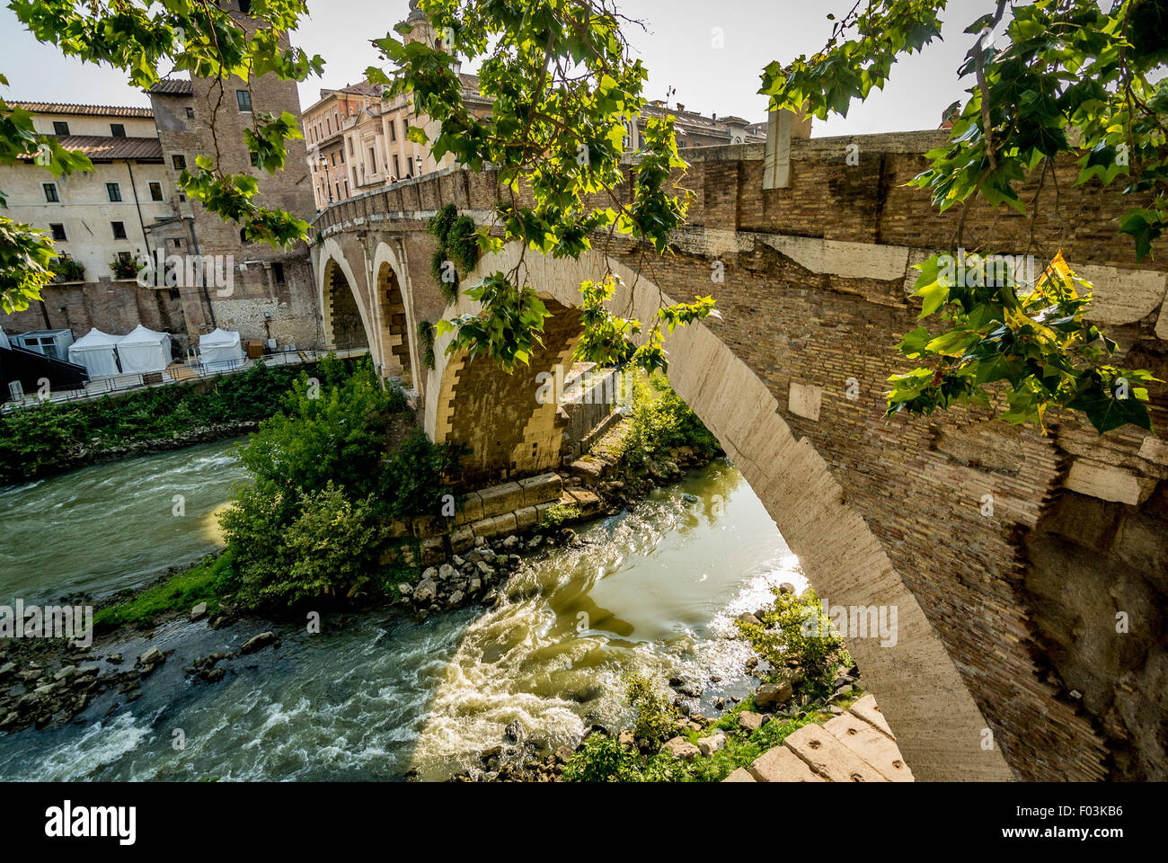Bridge fabricio hi-res stock photography and images - Alamy