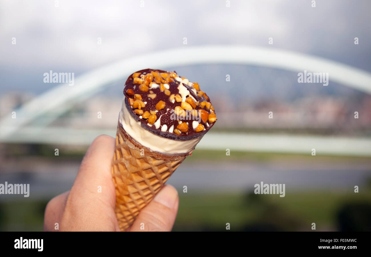 Ice cream cone in the sun Stock Photo - Alamy