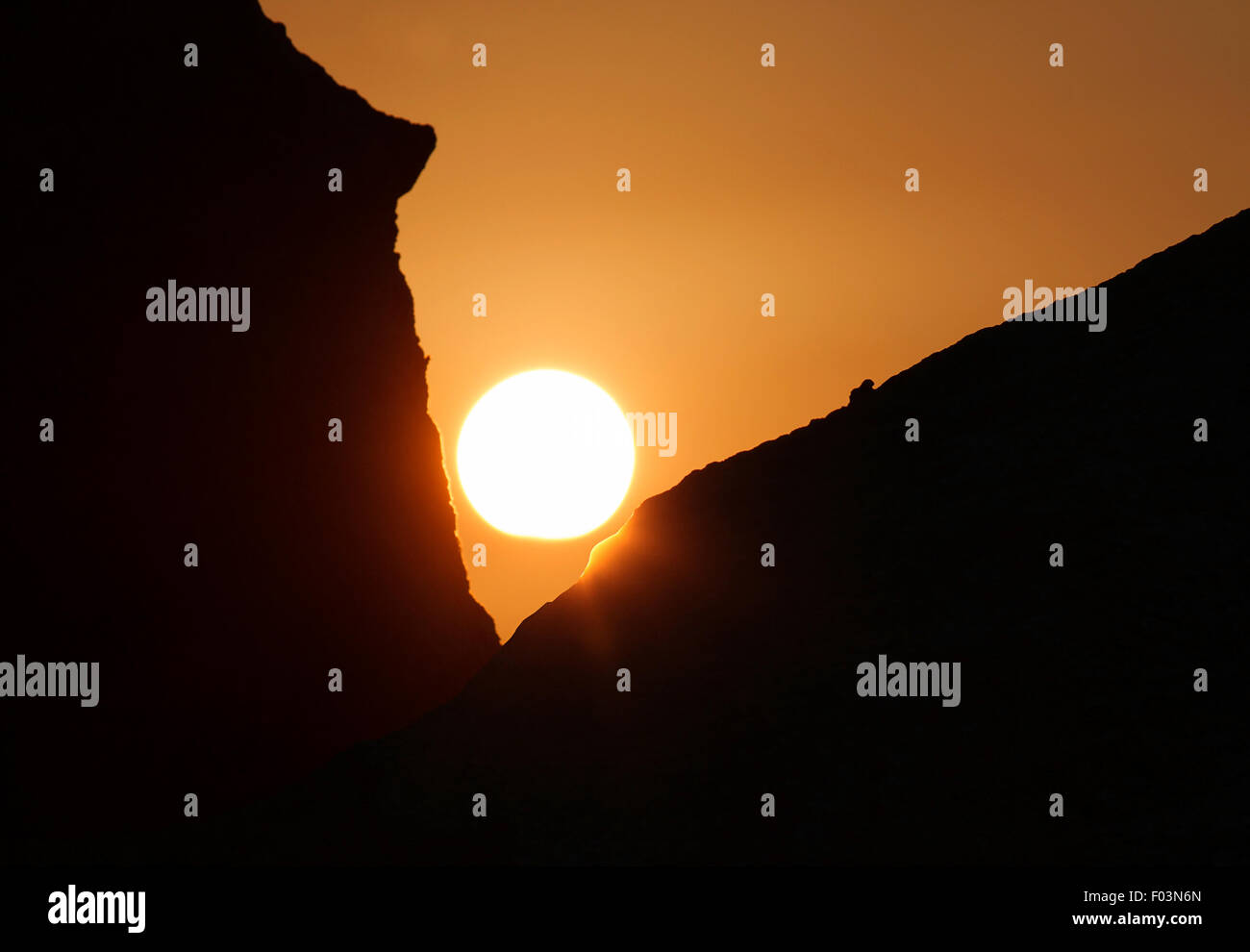 Rising rocks hi-res stock photography and images - Alamy