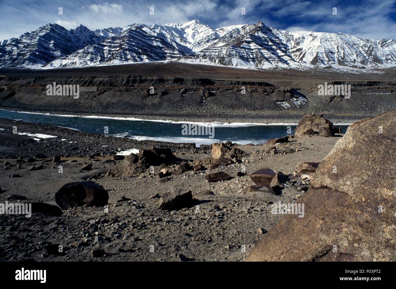 The whitened peaks and rocky landscape of The Himalayas, State of Jammu ...