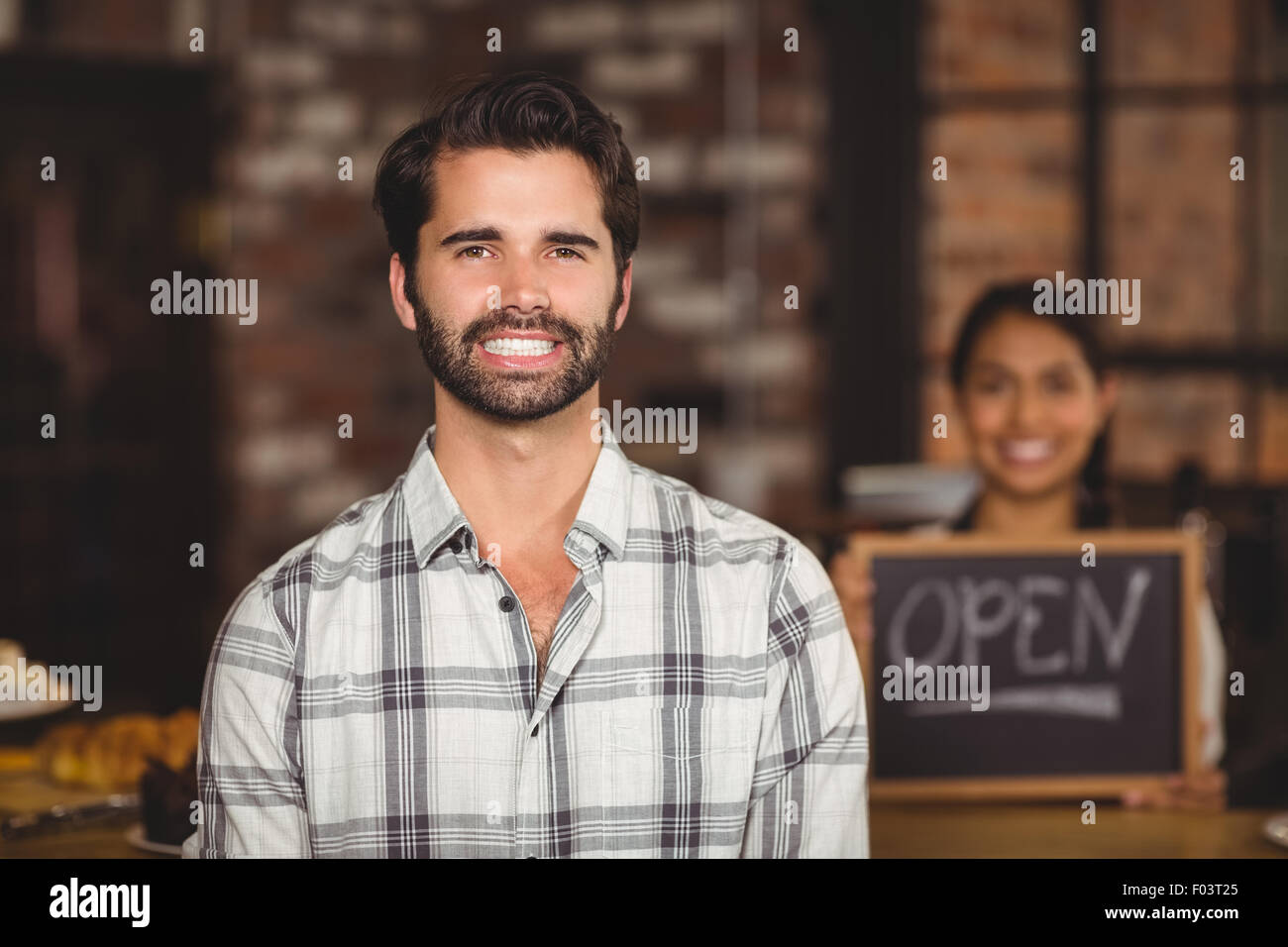 Smiling customer hi-res stock photography and images - Alamy