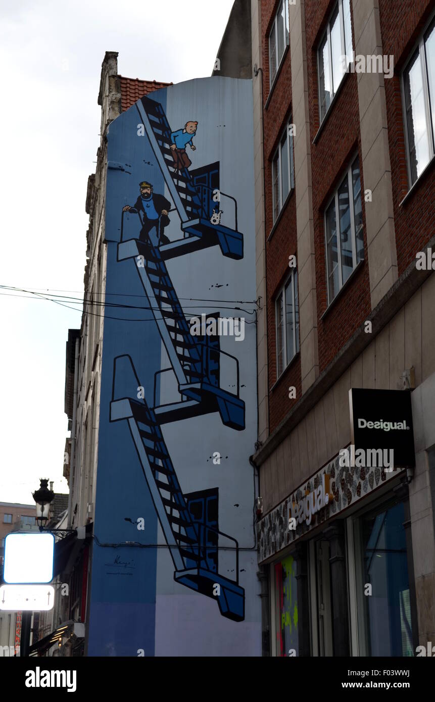 Tintin comic mural hi-res stock photography and images - Alamy