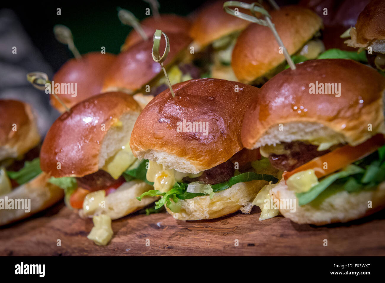 Burger buffet hi-res stock photography and images - Alamy