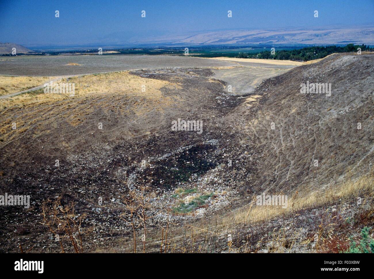 Lake of tiberias in background hi-res stock photography and images - Alamy