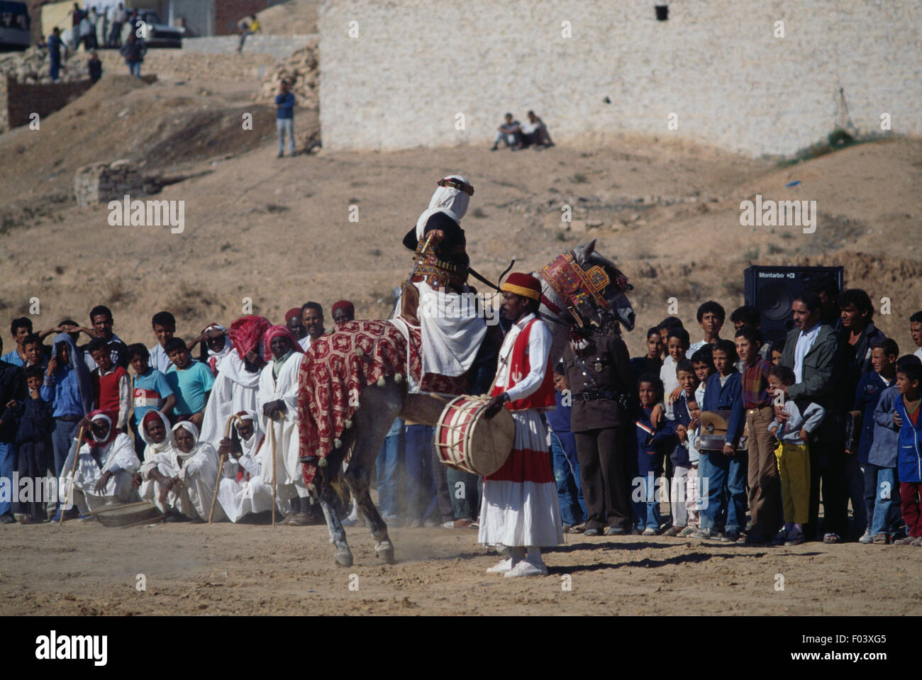 Berber musical instrument hi-res stock photography and images - Alamy