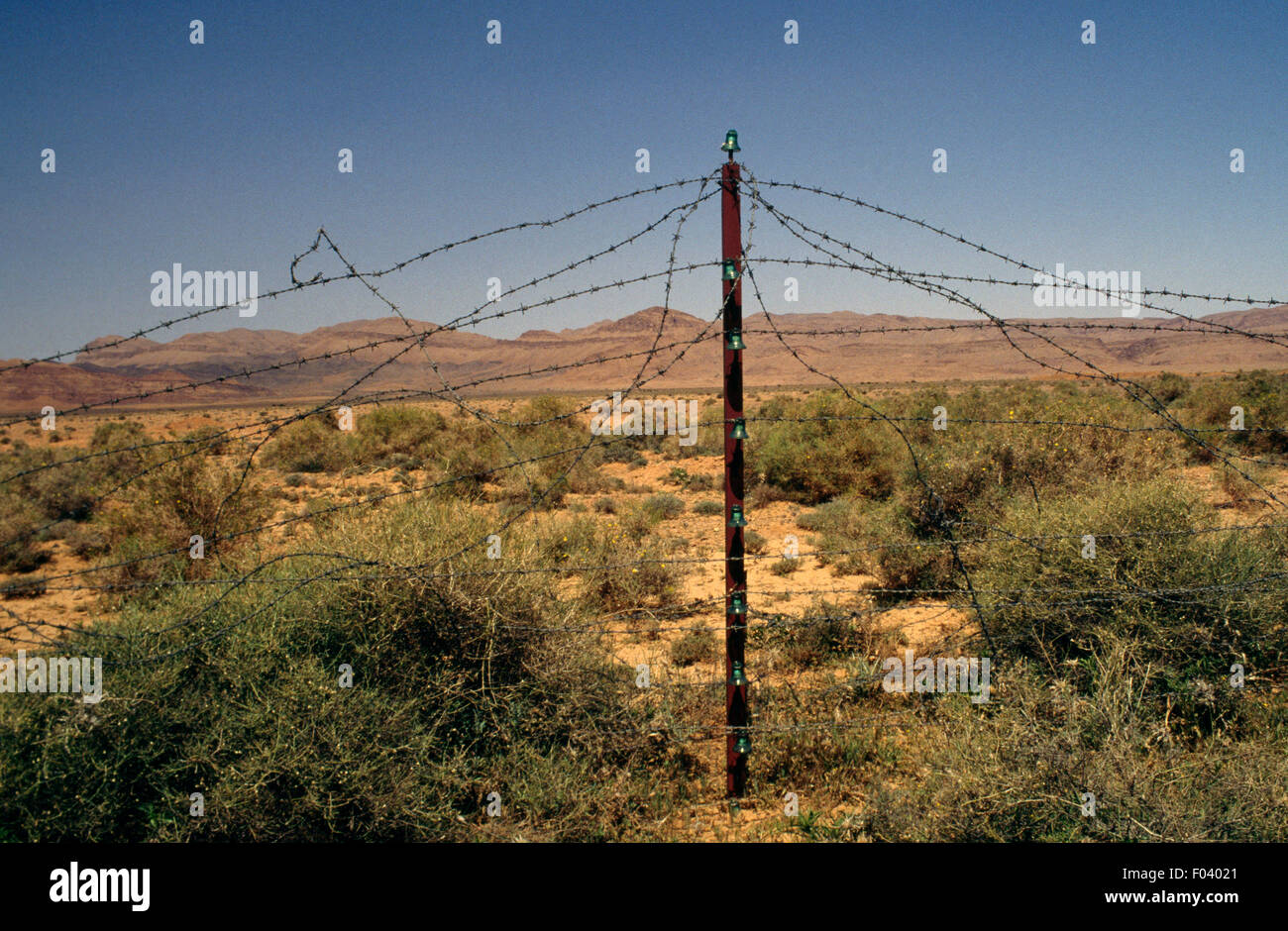 Algeria morocco border hi-res stock photography and images - Alamy