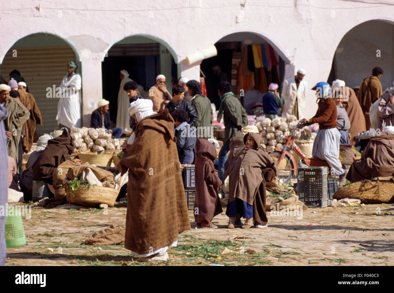 Ghardaia, market hi-res stock photography and images - Alamy