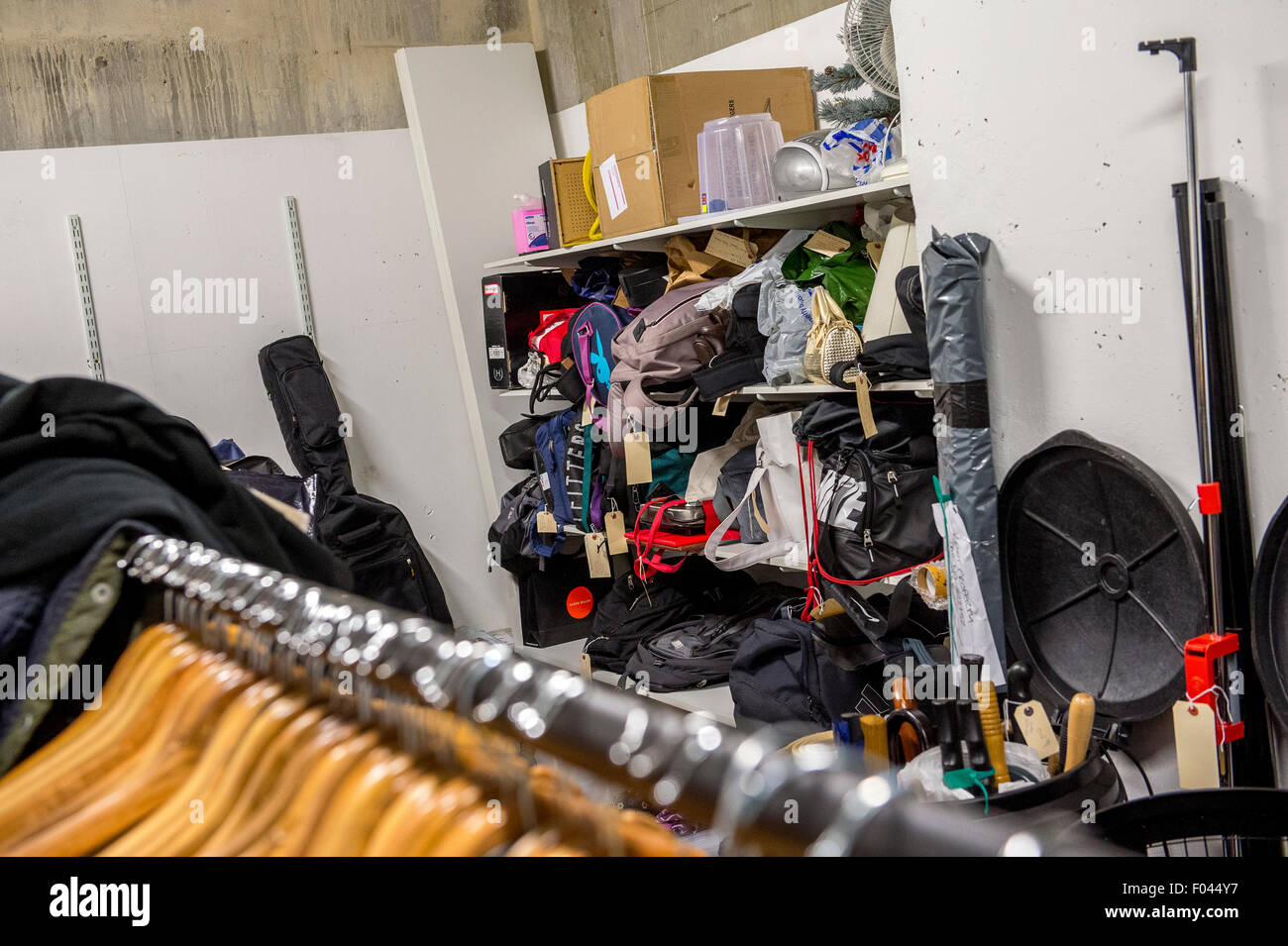 Claim lost items hi-res stock photography and images - Alamy