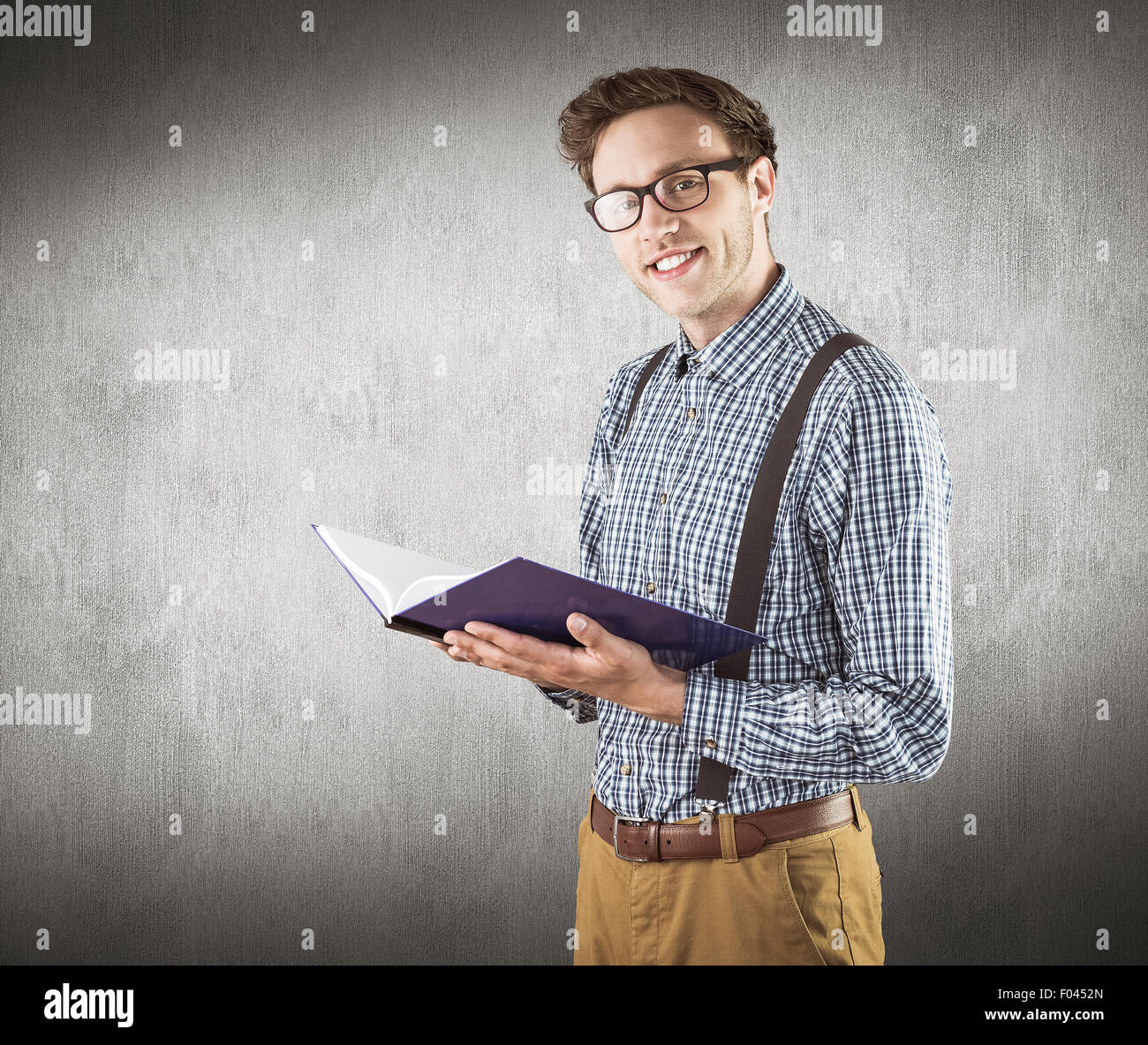 Student reading a book hi-res stock photography and images - Alamy