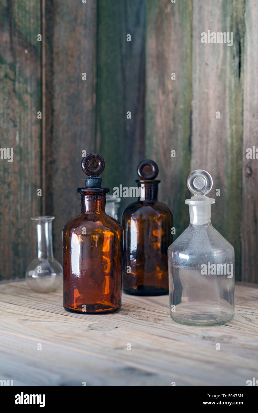 Old laboratory hi-res stock photography and images - Alamy