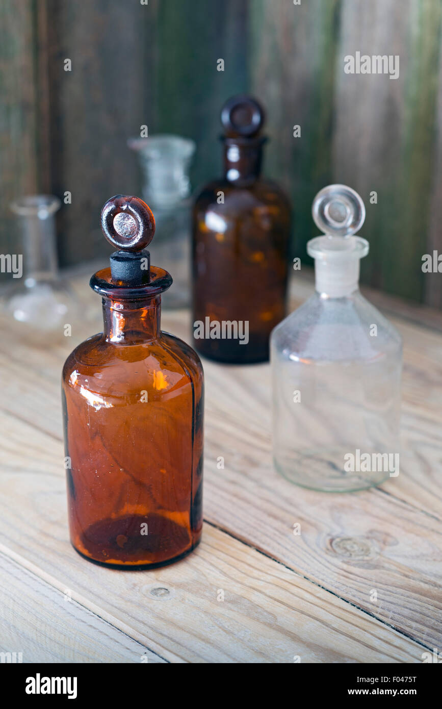 Old laboratory hi-res stock photography and images - Alamy