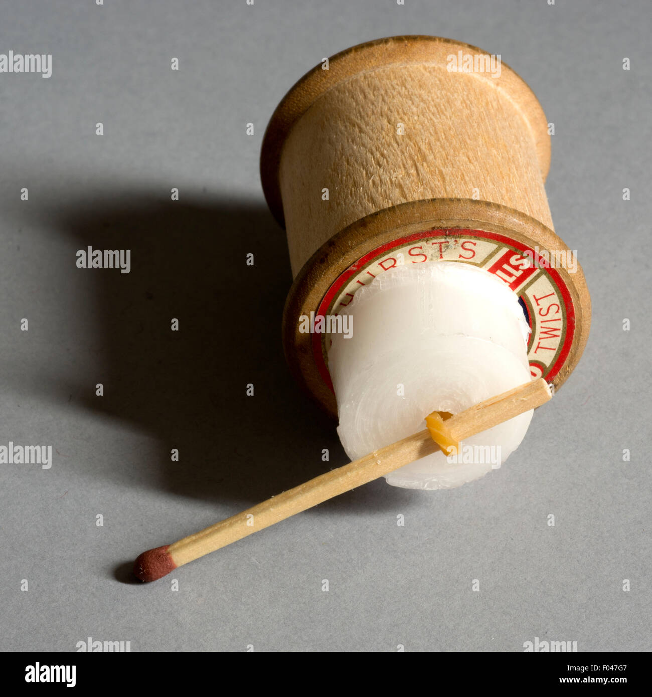 Cotton reel hi-res stock photography and images - Alamy