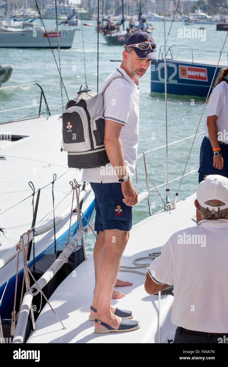 Palma de Mallorca, Spain. 6th Aug, 2015. Spanish King Felipe sails on ...